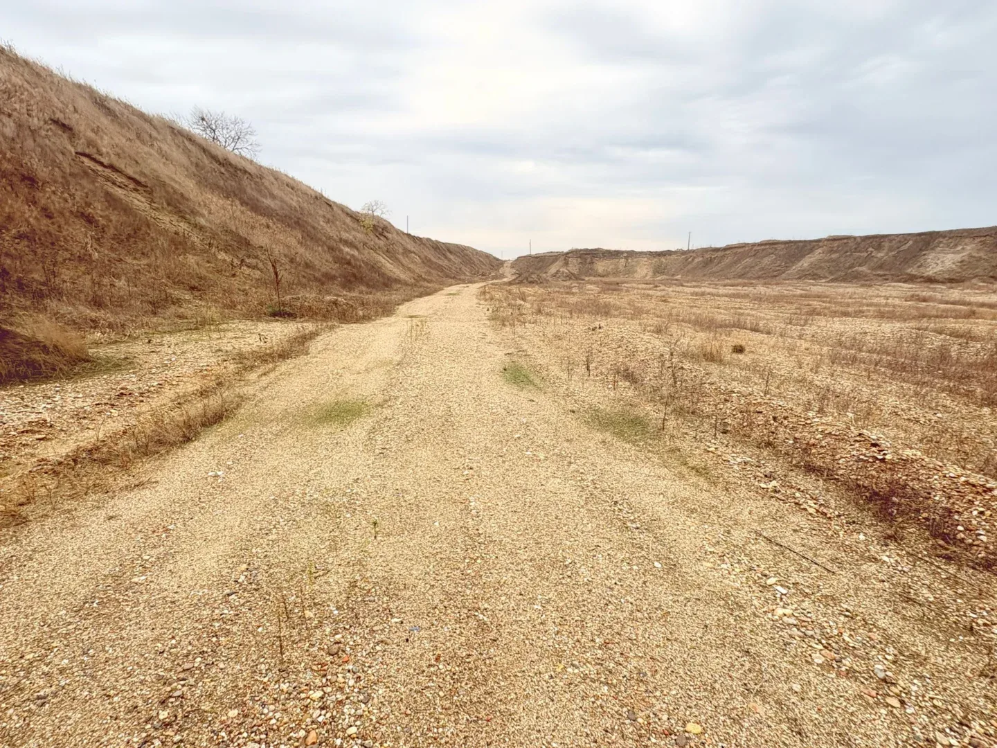 depozit deșeuri construcții._Horia jud Arad3 | Critic Arad