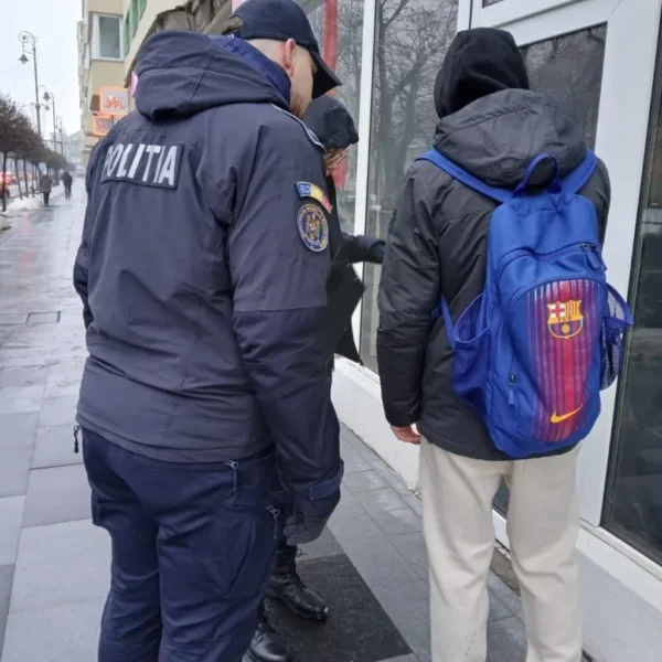 Deranjați „la cafeluță” | Peste 80 de elevi care absentau nejustificat ...